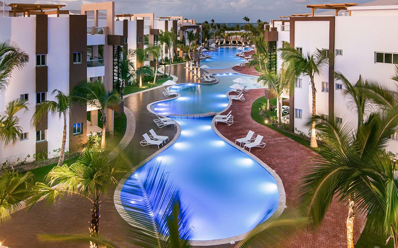 Radisson Rewards Americas introduces industry-leading Reward Radisson Rewards Americas introduces industry-leading Reward